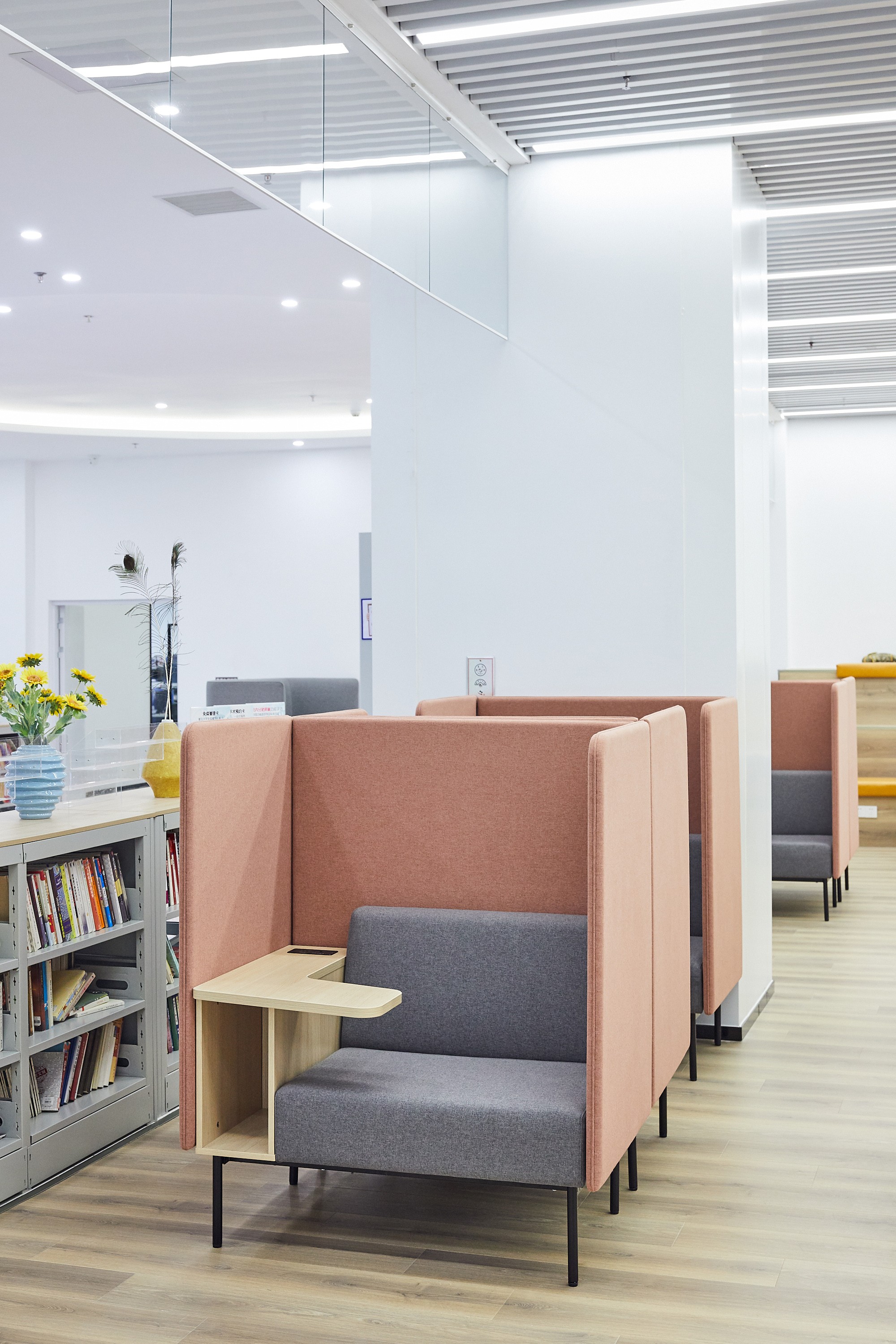 Modo Pod Sofa / Single Seat